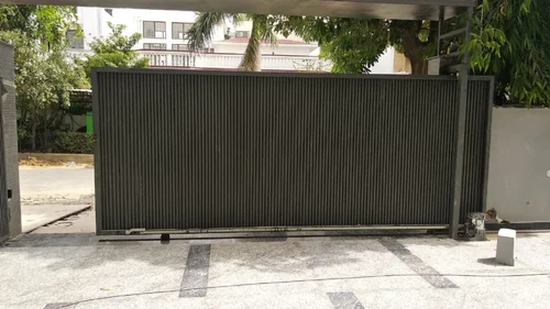 Gear rack for smooth and synchronized movement in multi-door setups ...