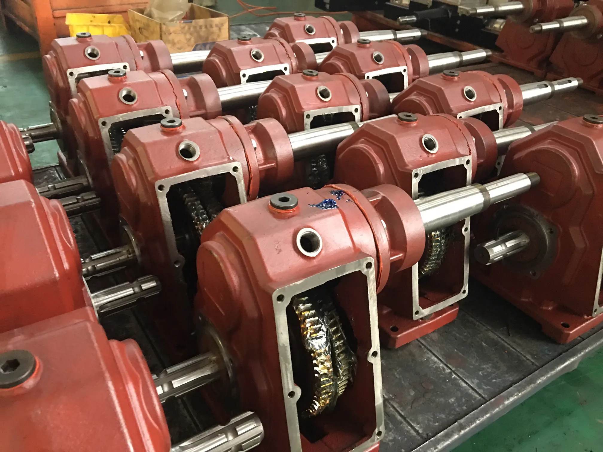 Agricultural Sprayer Gearbox: Common Applications, Benefits, and ...