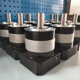 Applications of zero backlash planetary gearboxes in the semiconductor ...