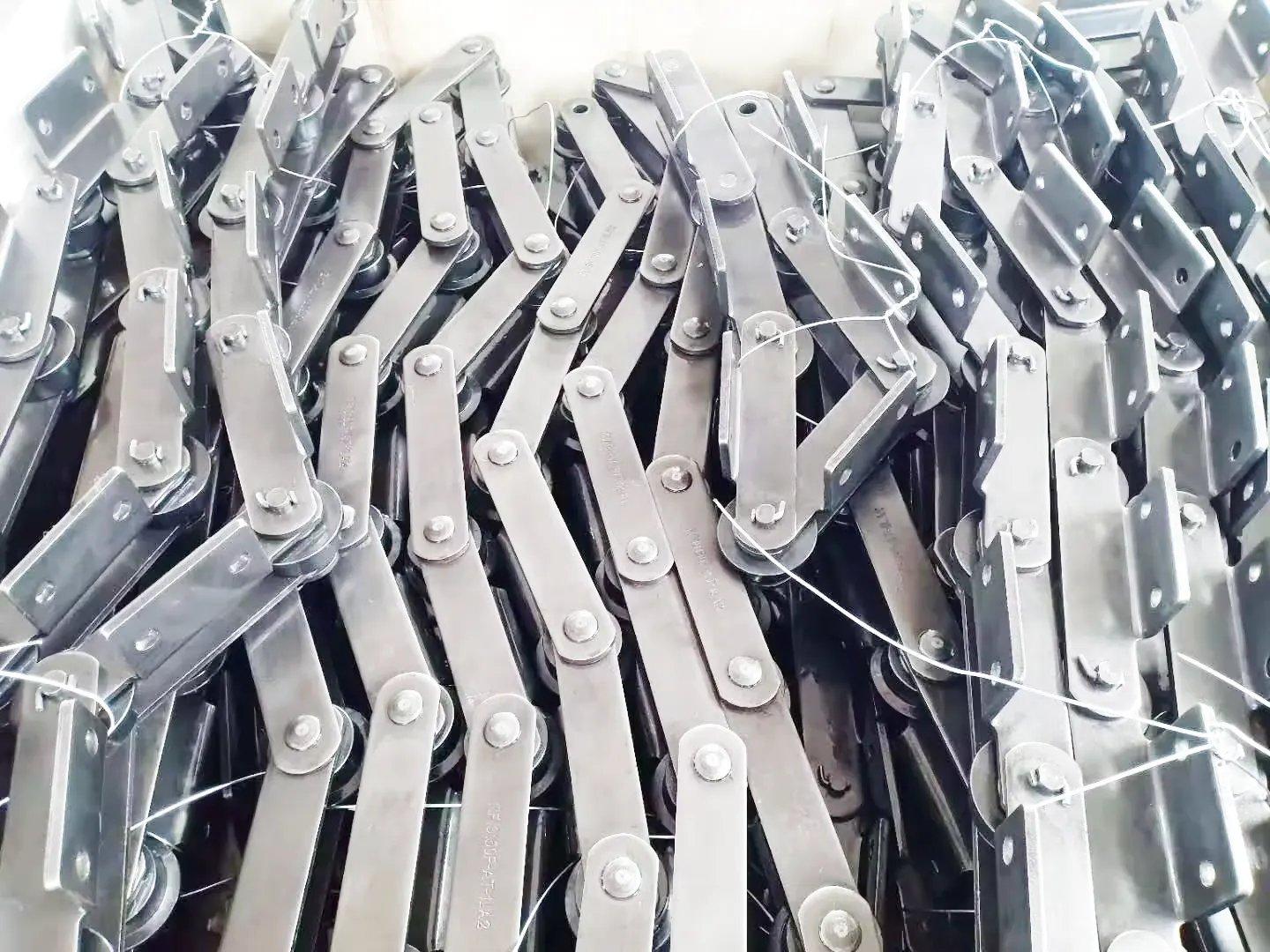 China RF Type Conveyor Chain with A1 K1 A2 K2 Attachment RF6205 ...